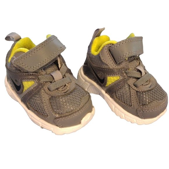 Nike | Shoes | Nike Dart Toddler 2c Tennis Shoe | Poshmark